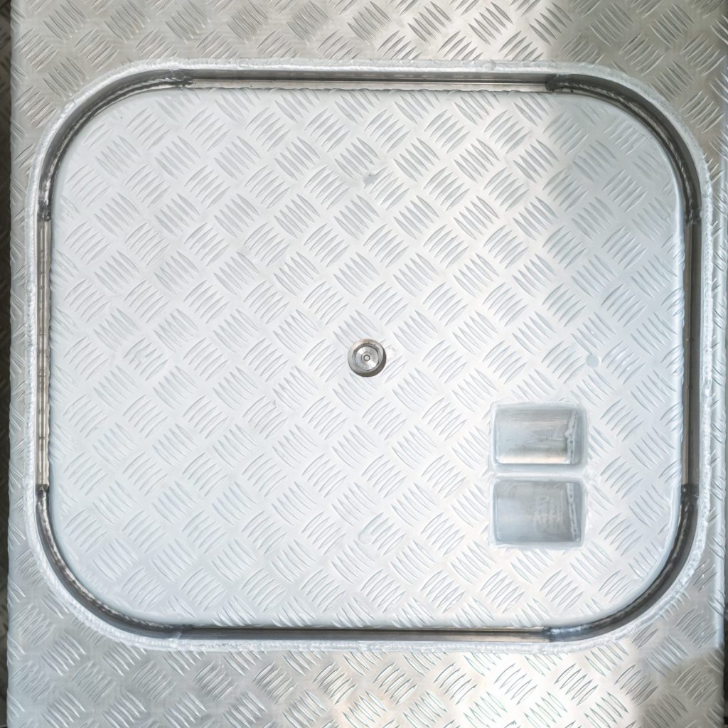 WRH Weathertight Aluminum Flush Hatch | Hatches - Libra